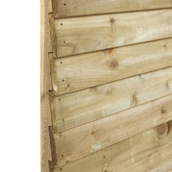 BOARD LAP PANEL at Thornton Fencing in Huddersfield, UK